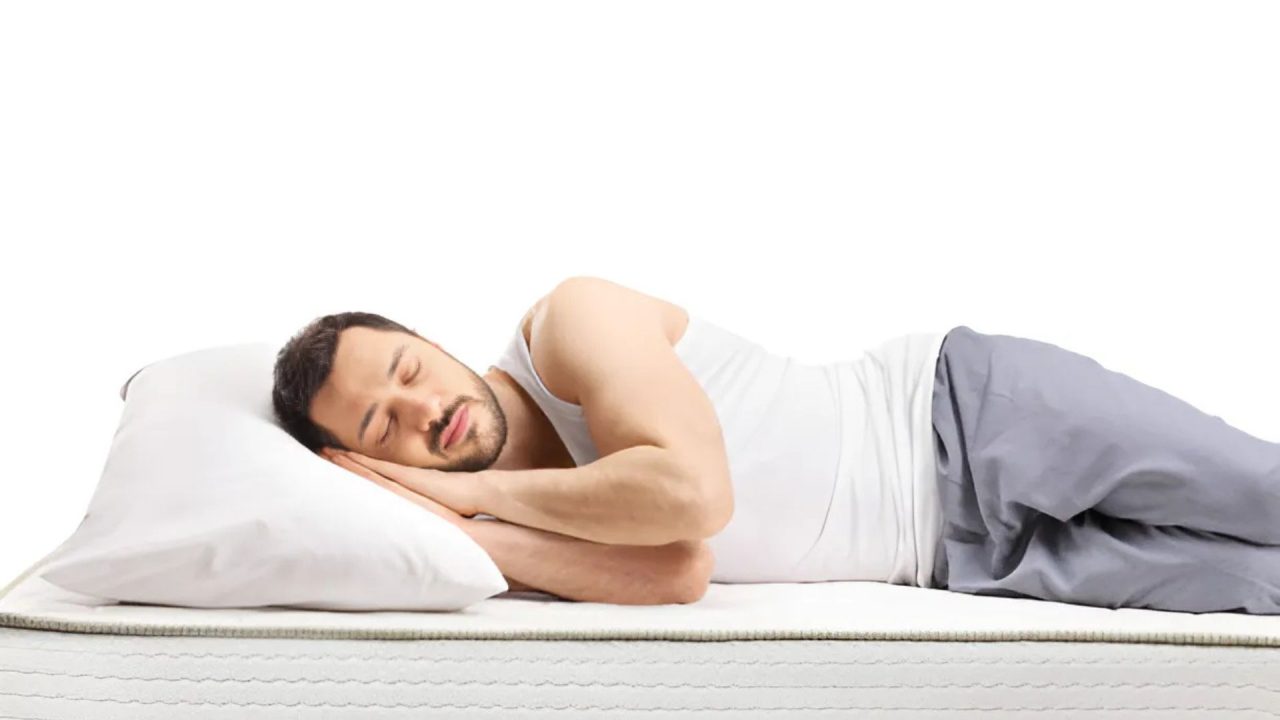 The Best Sleep Positions for Spinal Health and Comfort